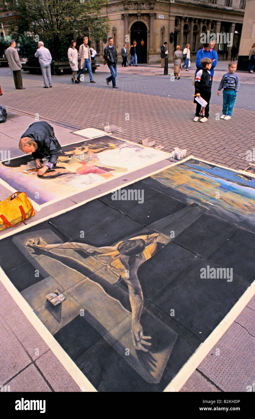 pavement artist drawing in glasgow Stock Photo - Alamy