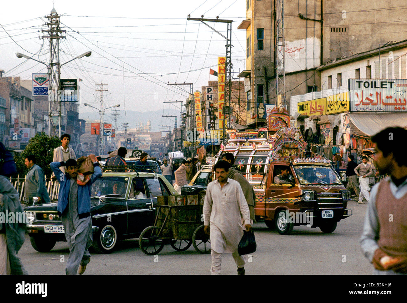 street scene in islamabad Stock Photo - Alamy