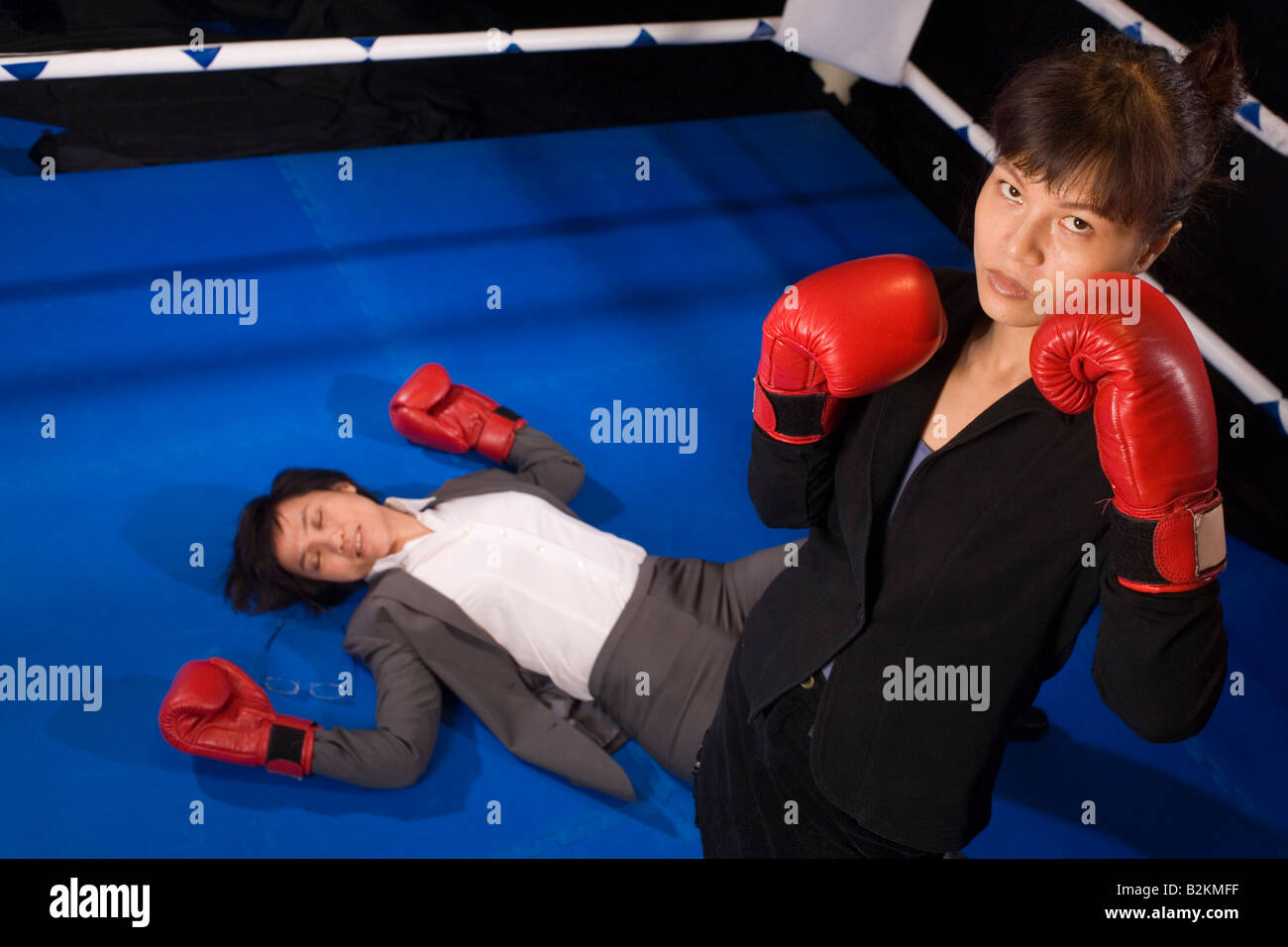 Defeat pain standing action boxing ring boxing glove competition hi-res ...