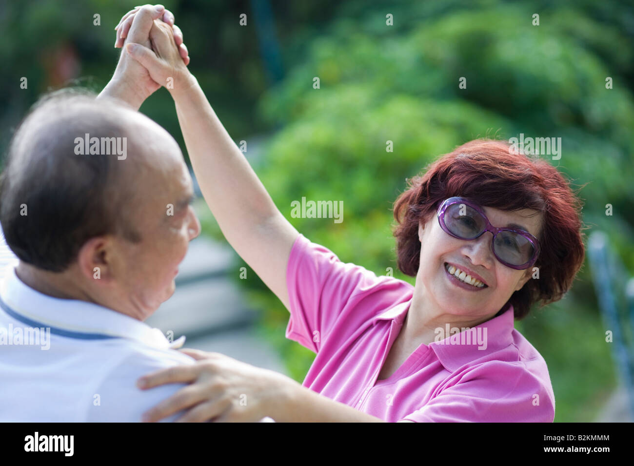 Side profile of a young couple dancing hi-res stock photography and ...