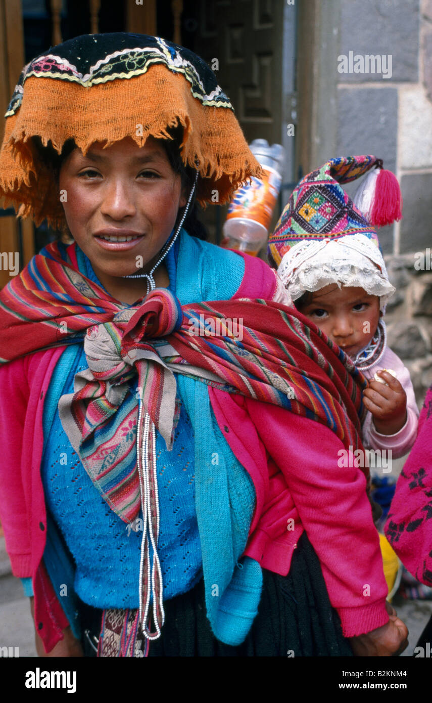 Native indian woman baby peru hi-res stock photography and images - Alamy