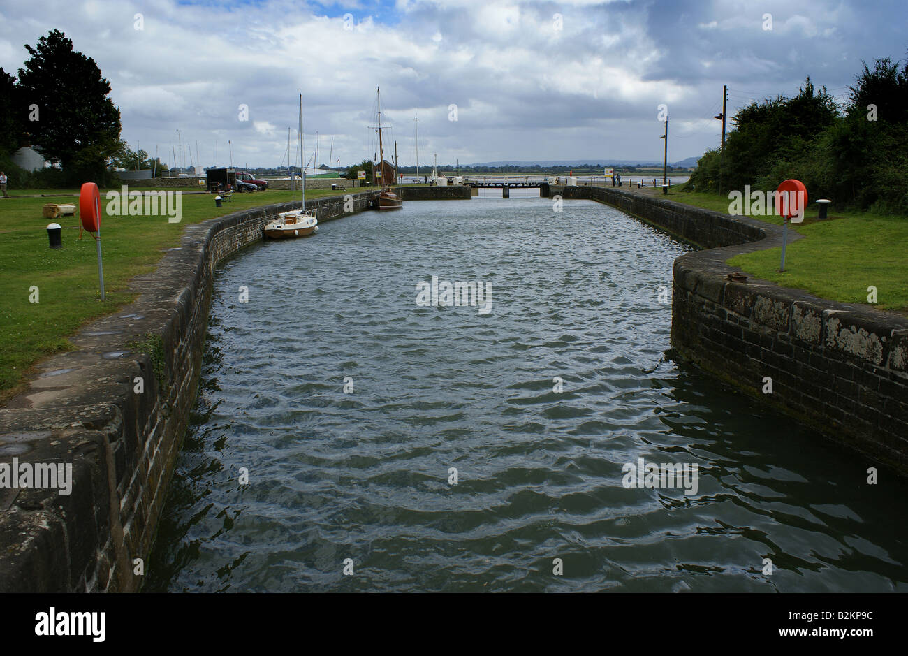 Docks at lydney harbour hi-res stock photography and images - Alamy
