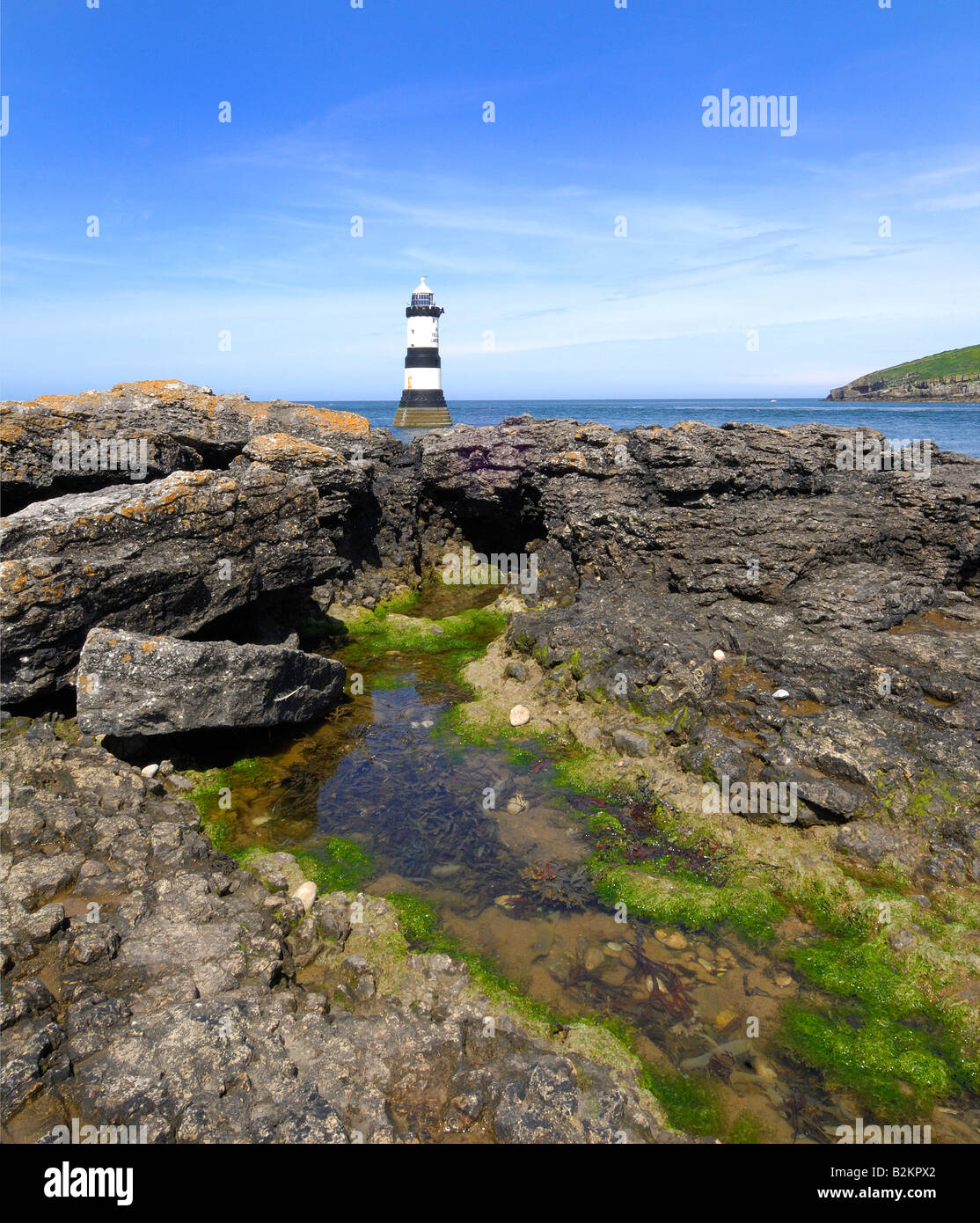 Shipwreck point lighthouse hi-res stock photography and images - Alamy