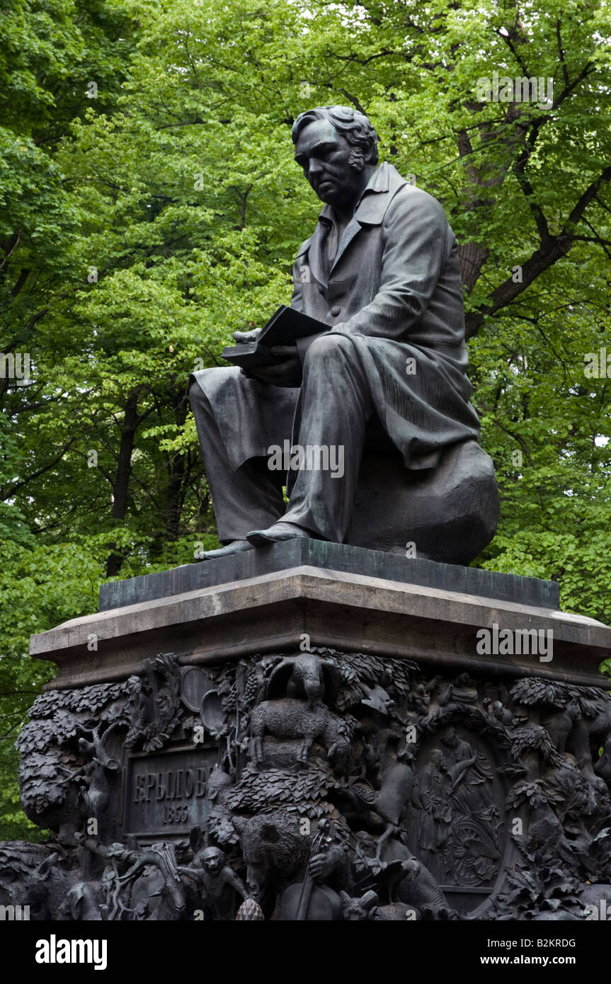 Monument to Ivan Krylov in the Summer Garden St Petersburg Russia Stock ...