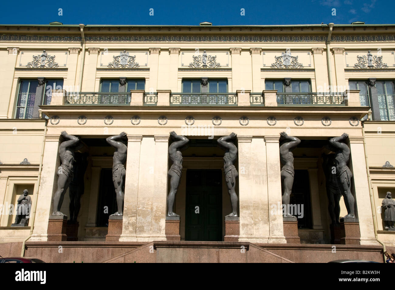 Building on Millionnaya Ulitsa, St Petersburg, Russia Stock Photo - Alamy