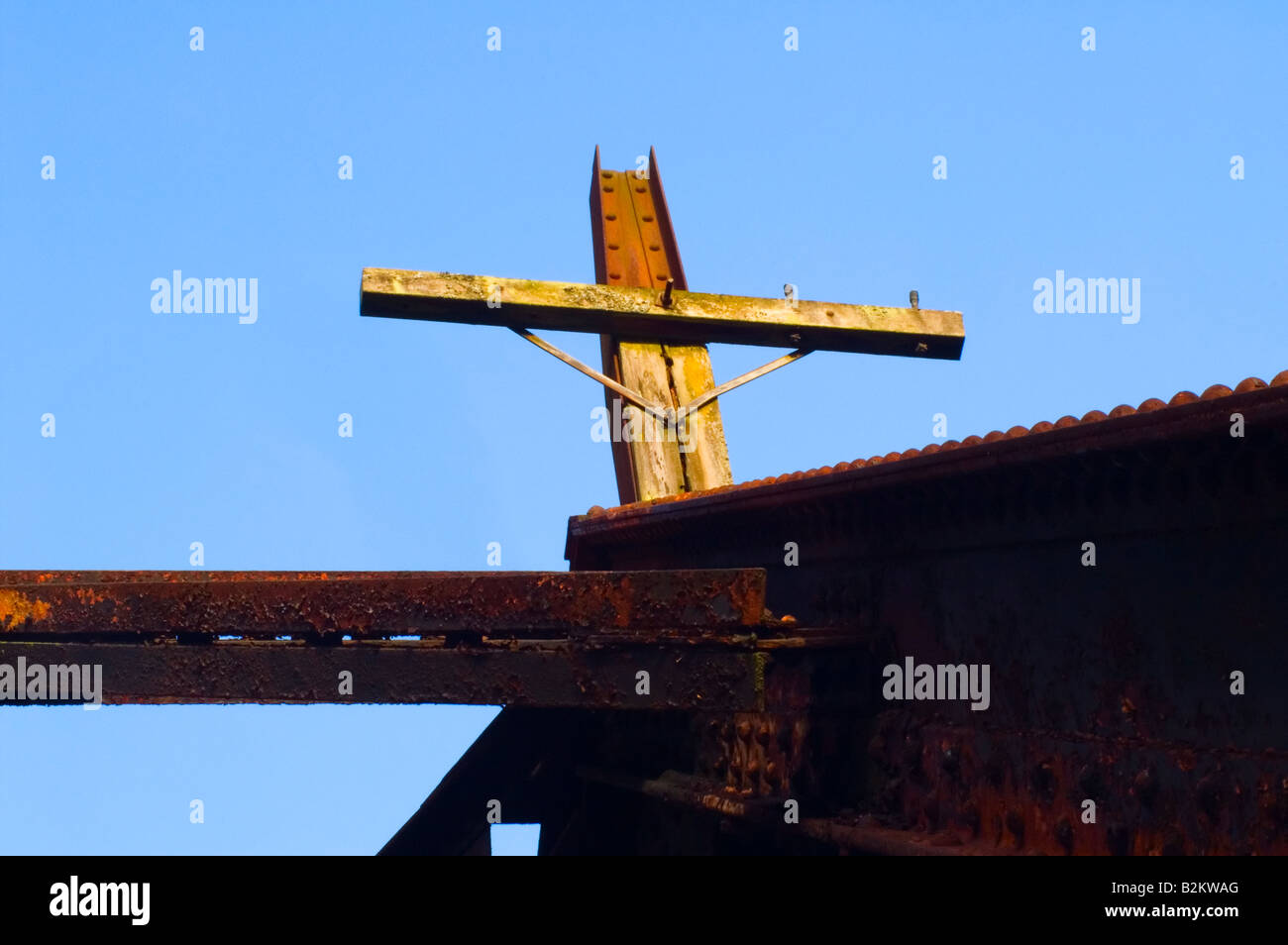 Cedar river bridge hi-res stock photography and images - Alamy