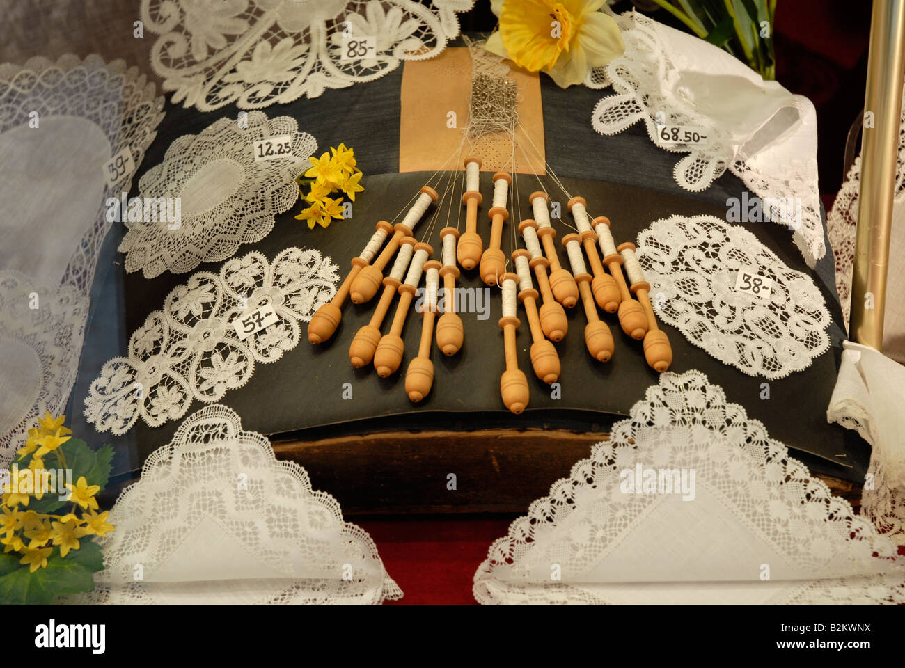 Lace shop brussels belgium hi-res stock photography and images - Alamy