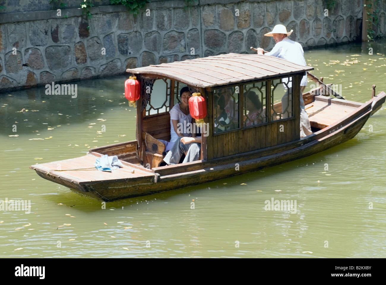 China, Suzhou, Traditional Boat Ride At Tiger Hill Stock Photo - Alamy