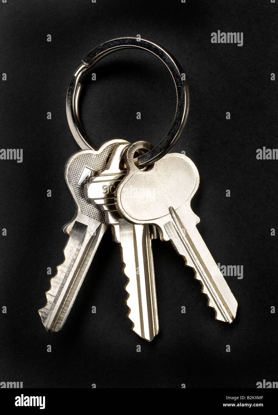Bunch keys cut hi-res stock photography and images - Alamy
