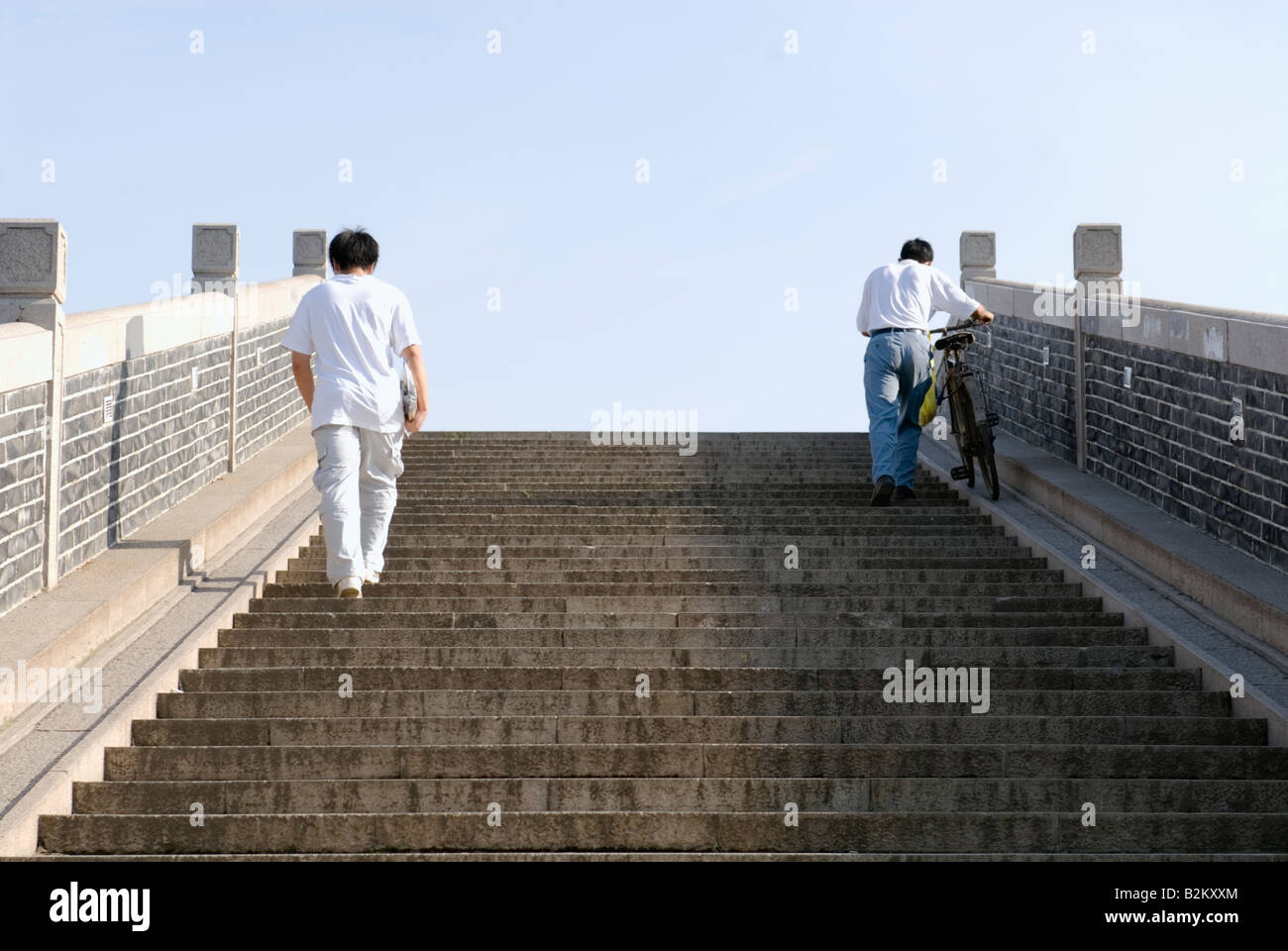 Foot over bridge stairs hi-res stock photography and images - Alamy