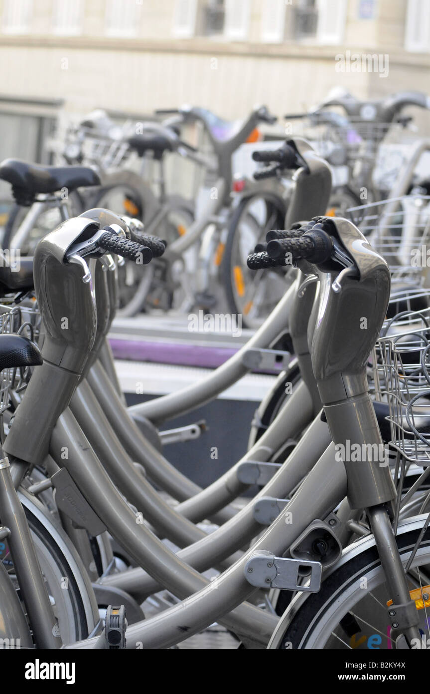 Close-up photo of a row of "Velib" bicycles in central Paris, France ...