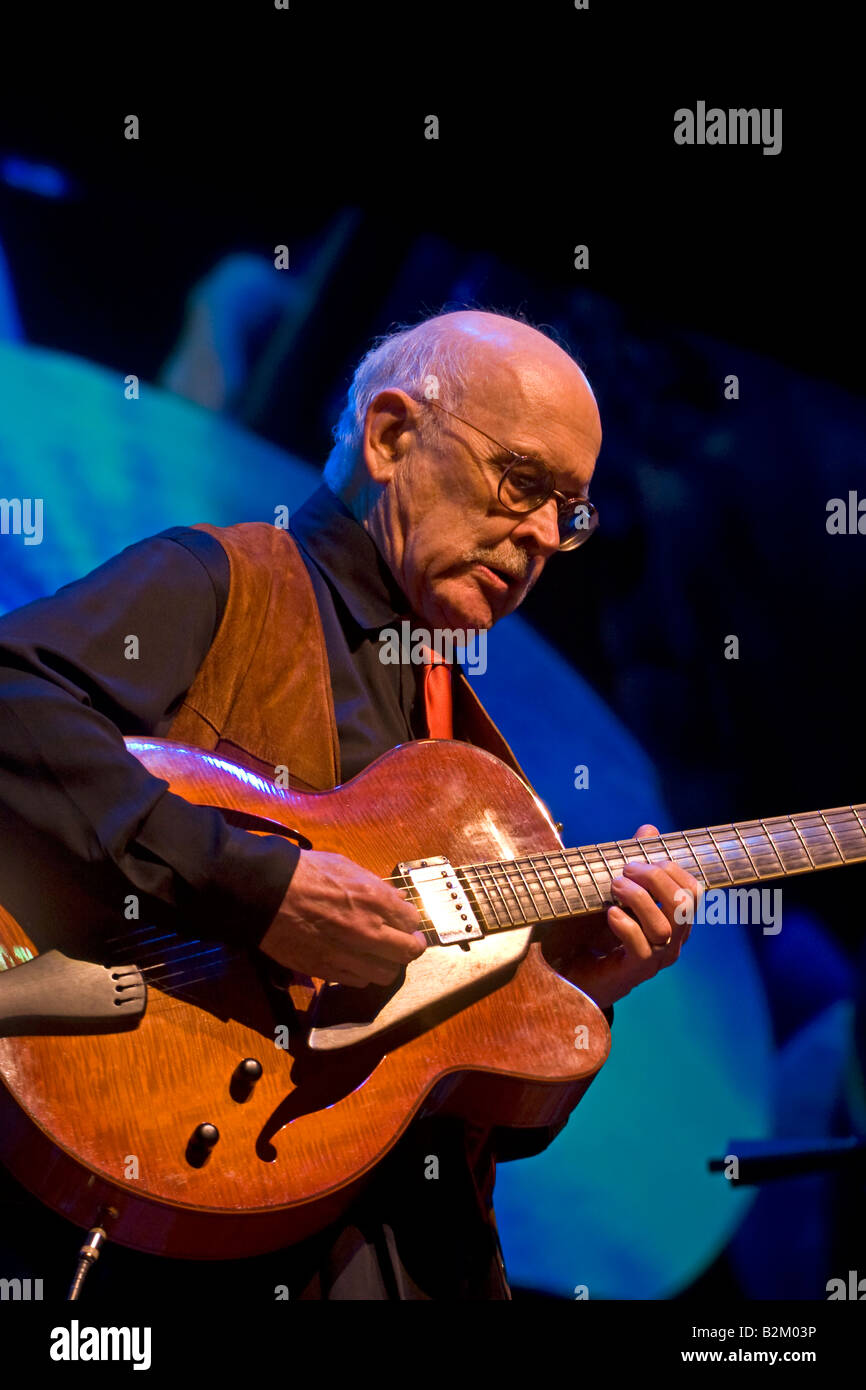 Jim hall hi-res stock photography and images - Alamy