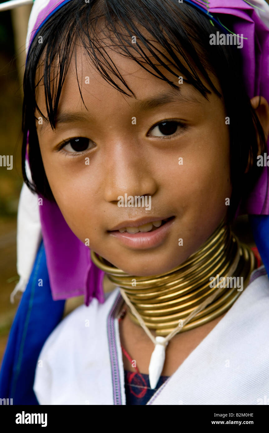 Portrait of indigenous girl hi-res stock photography and images - Alamy