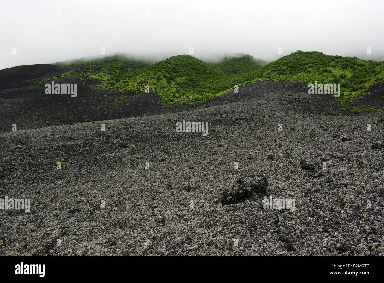 Volcano kuril hi-res stock photography and images - Alamy