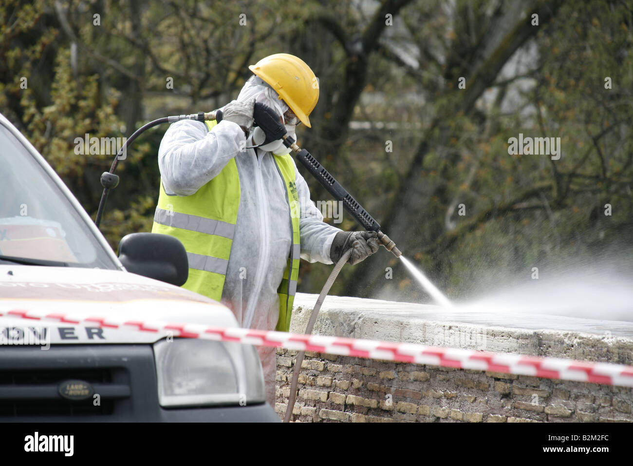 Street cleaning rome italy hi-res stock photography and images - Alamy