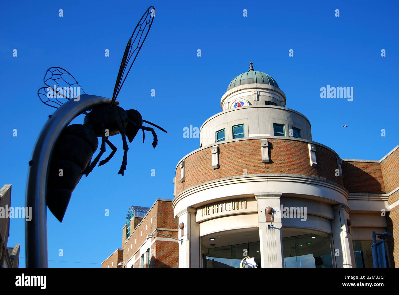 Wasp sculpture outside intu Watford Shopping Centre, High Street ...
