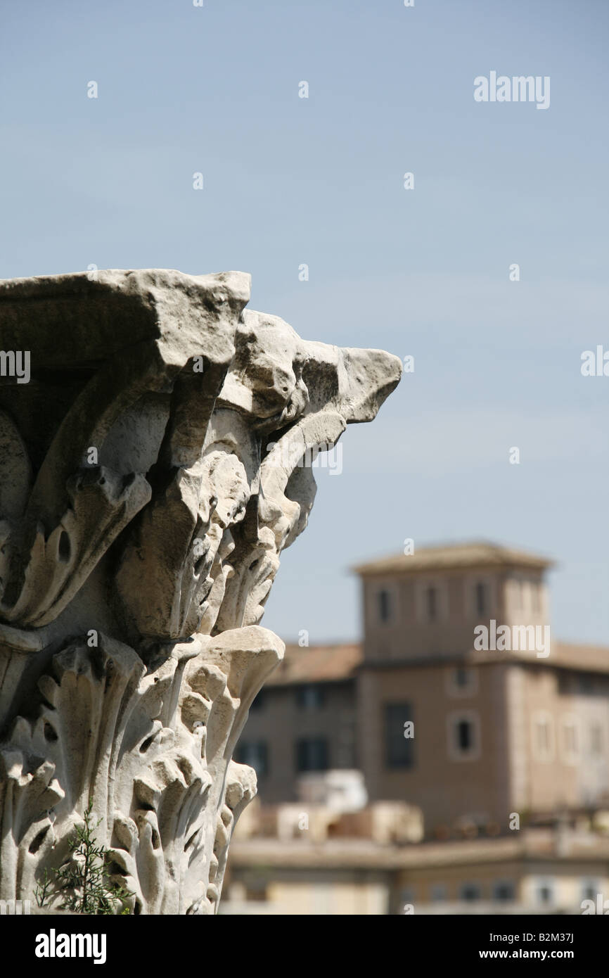 detail of damaged ancient roman column, rome Stock Photo - Alamy