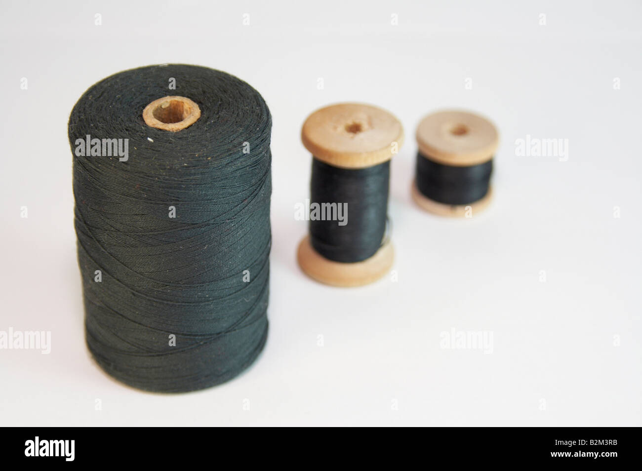 Threads the coil Stock Photo - Alamy