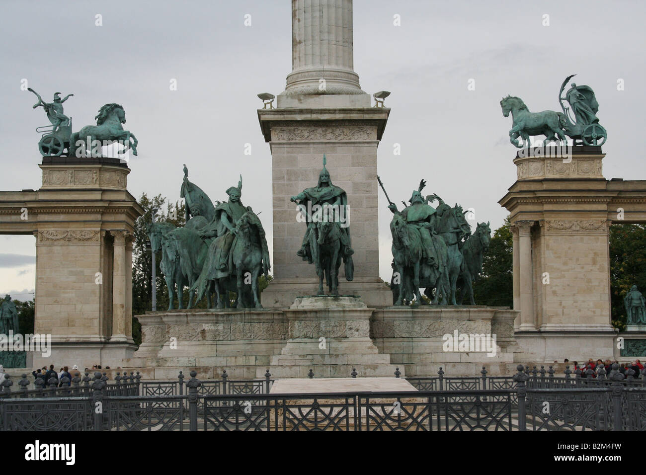 Heroes square Monument Hungary Budapest Stock Photo - Alamy
