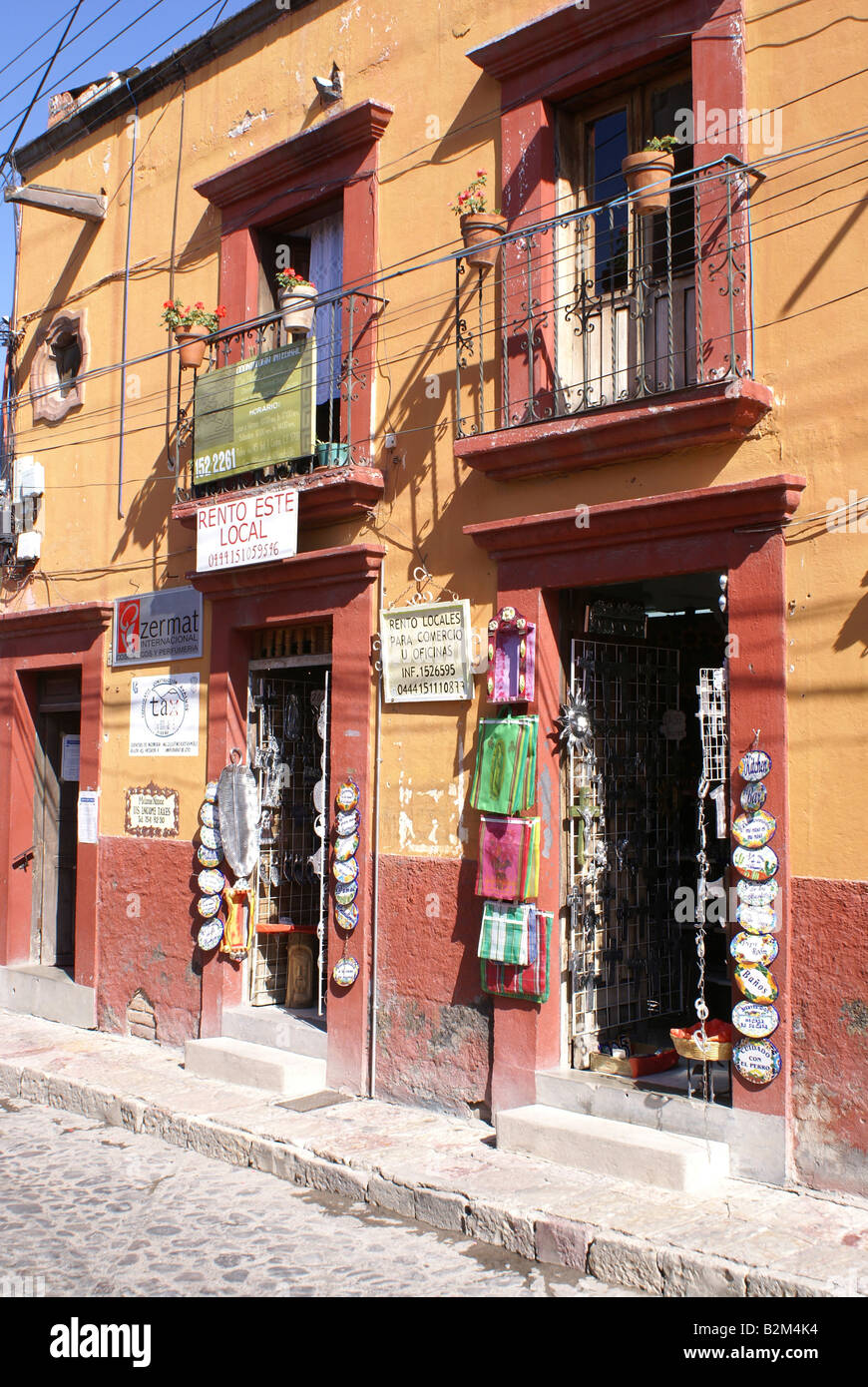 Mexico store fronts in San Miguell de Allende Stock Photo - Alamy