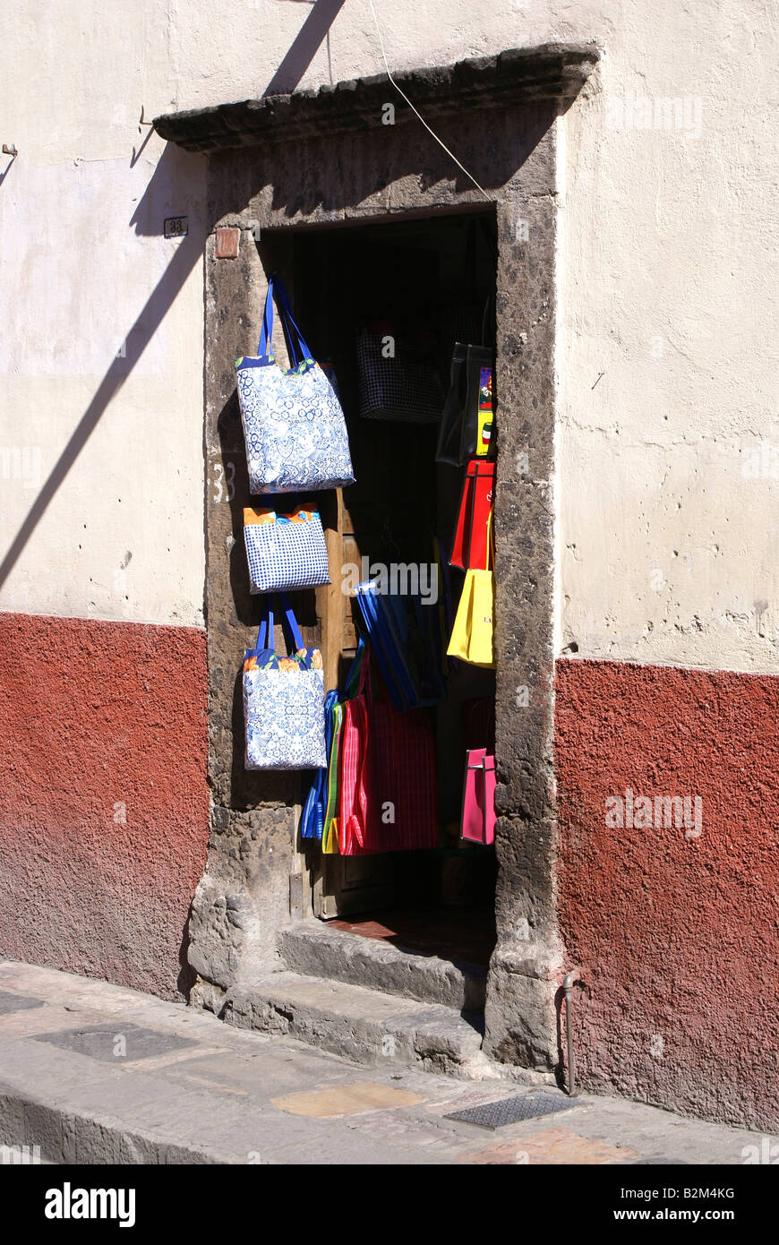 Mexico store fronts in San Miguel de Allende Stock Photo - Alamy