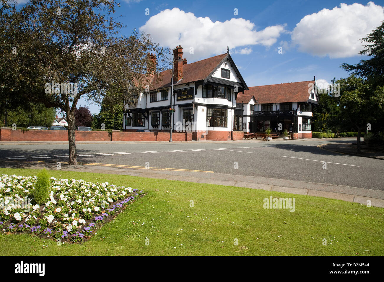 Bridge Inn - Port Sunlight Stock Photo - Alamy
