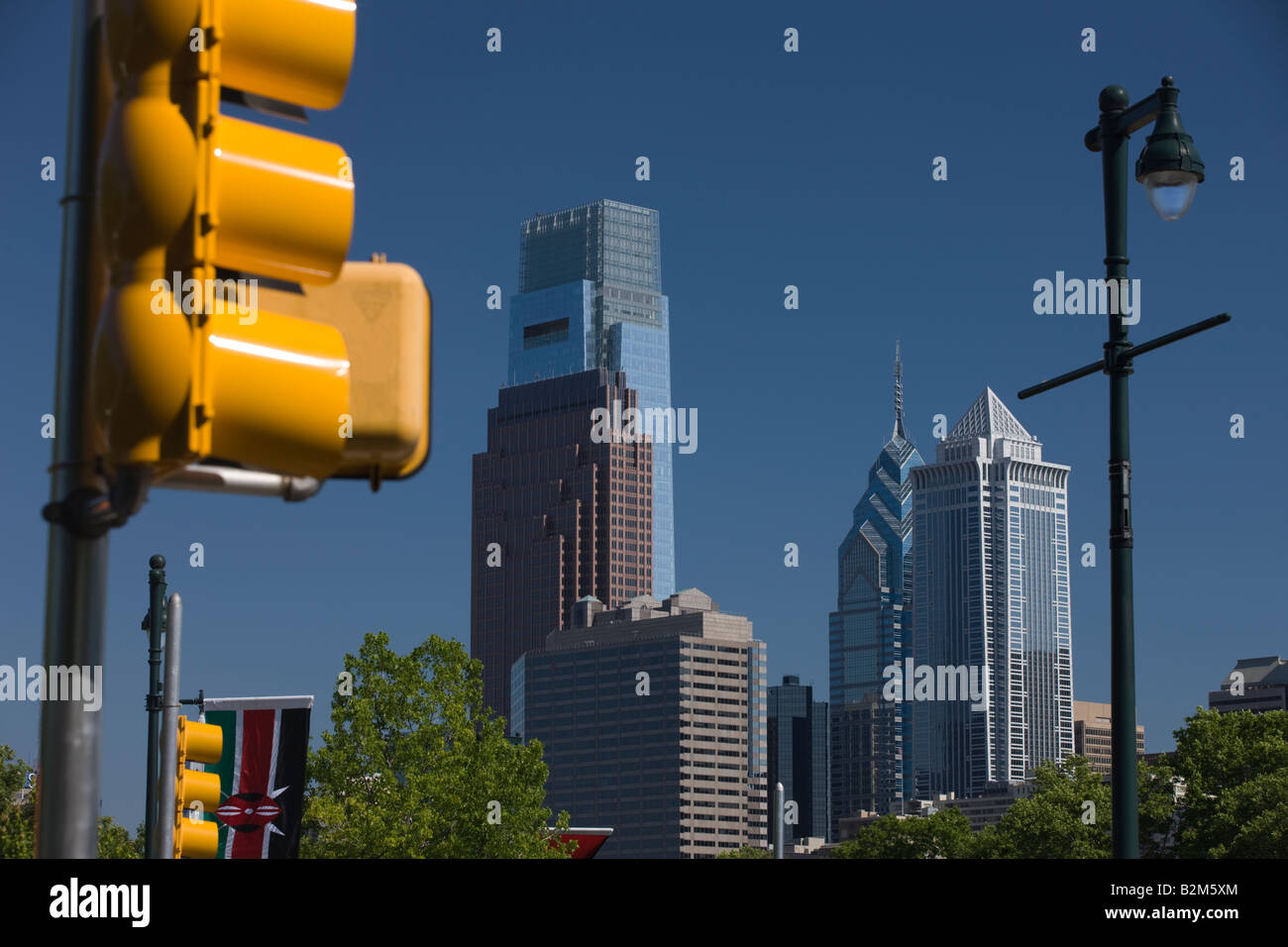 2013 HISTORICAL DOWNTOWN SKYLINE BENJAMIN FRANKLIN PARKWAY PHILADELPHIA ...