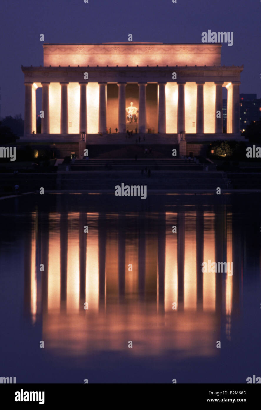 Lincoln Memorial and Reflecting Pool Washington DC United States Stock ...