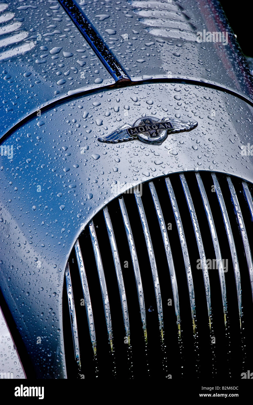 Morgan car grille hi-res stock photography and images - Alamy