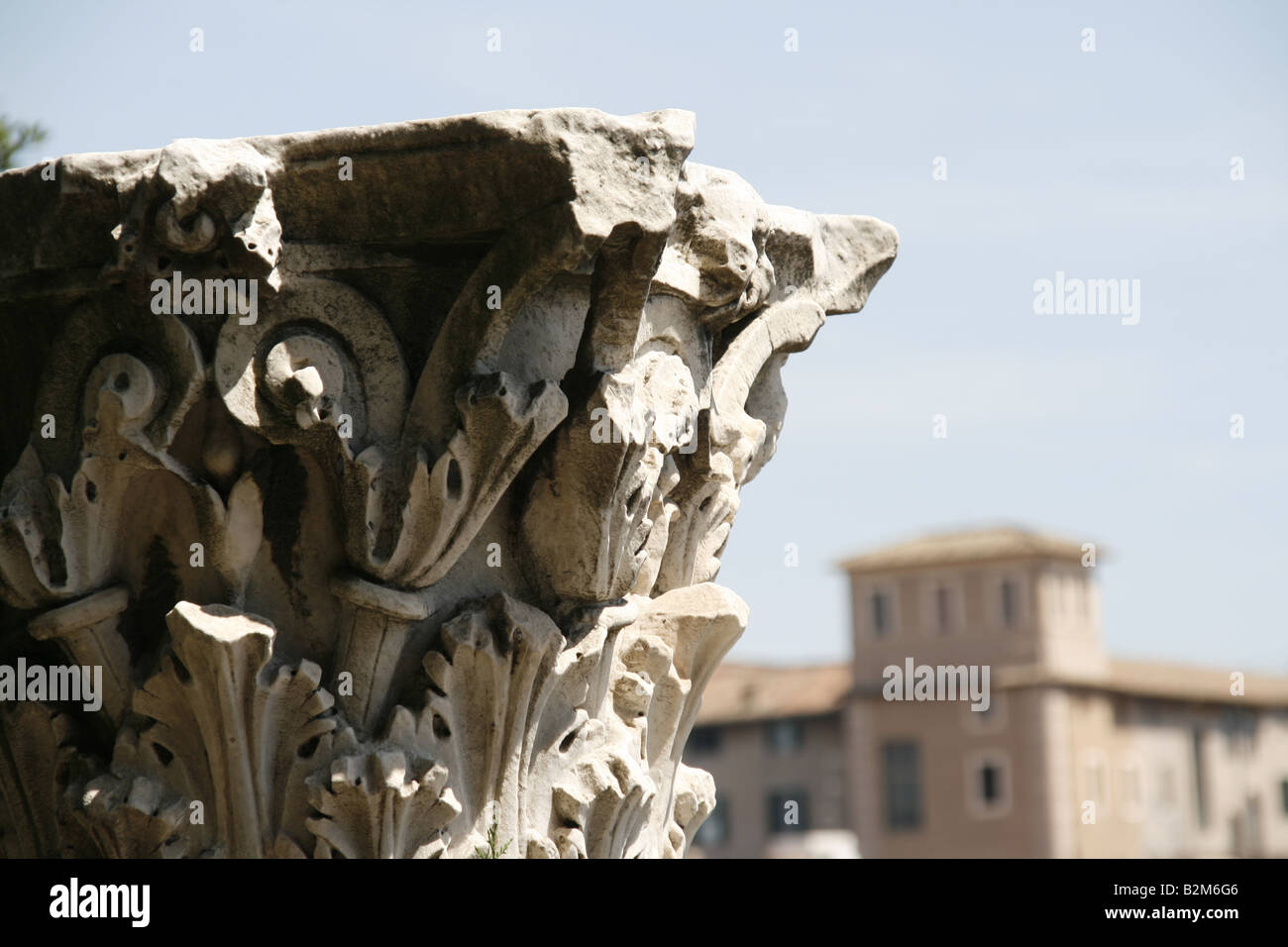 detail of damaged ancient roman column, rome Stock Photo - Alamy