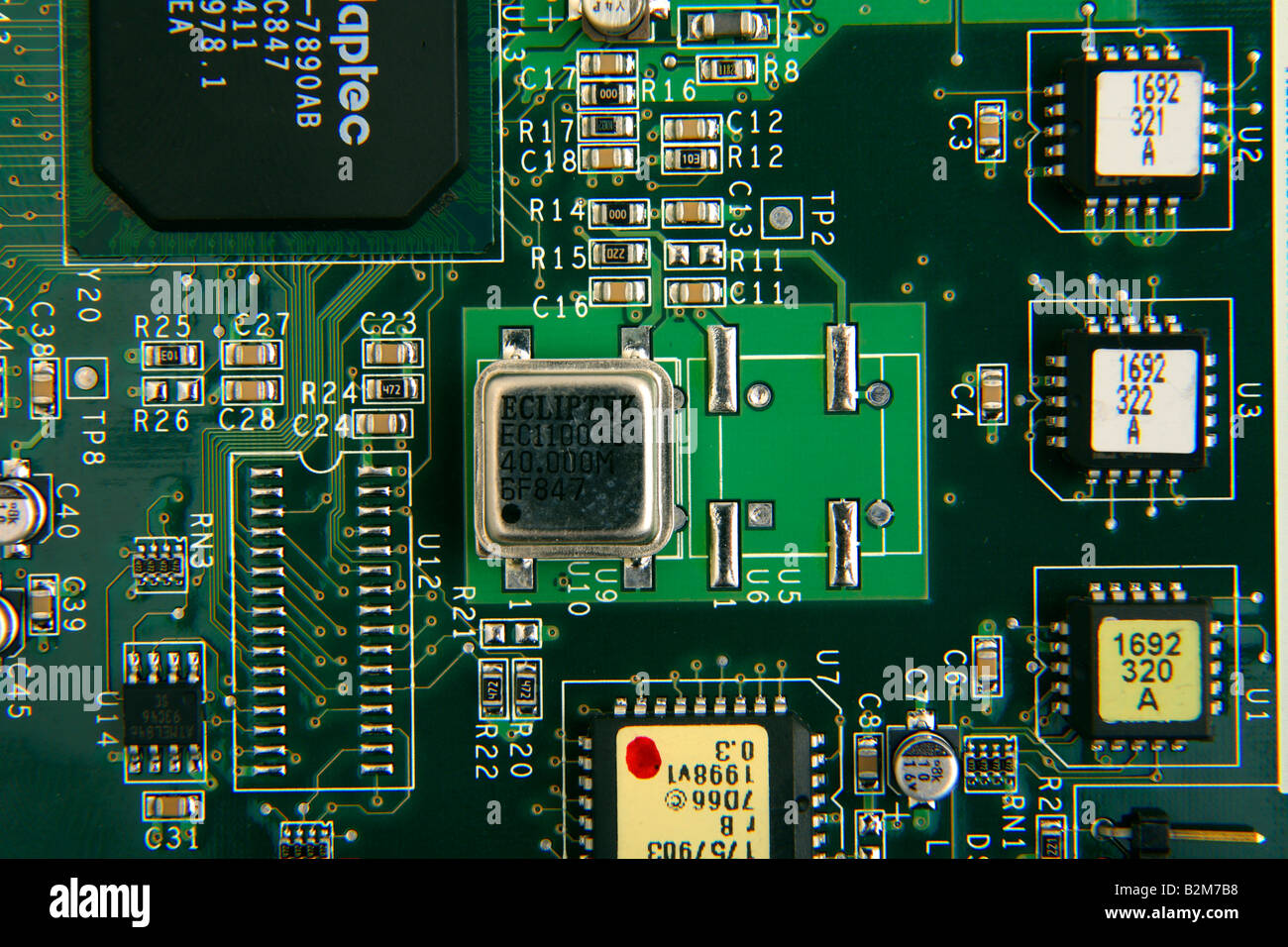 Copper solder connections hi-res stock photography and images - Alamy