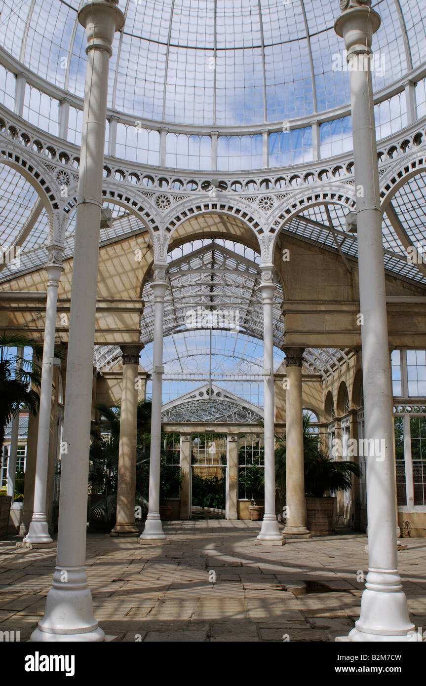 Syon park house interior hi-res stock photography and images - Alamy