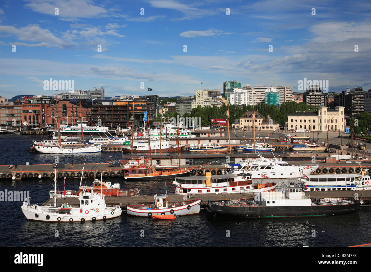 Oslo harbour hi-res stock photography and images - Alamy