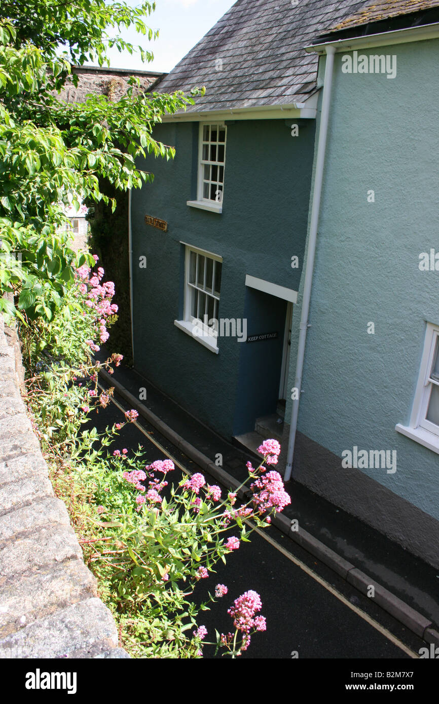 Pretty houses in Castle Street, Totnes, Devon, England Stock Photo - Alamy