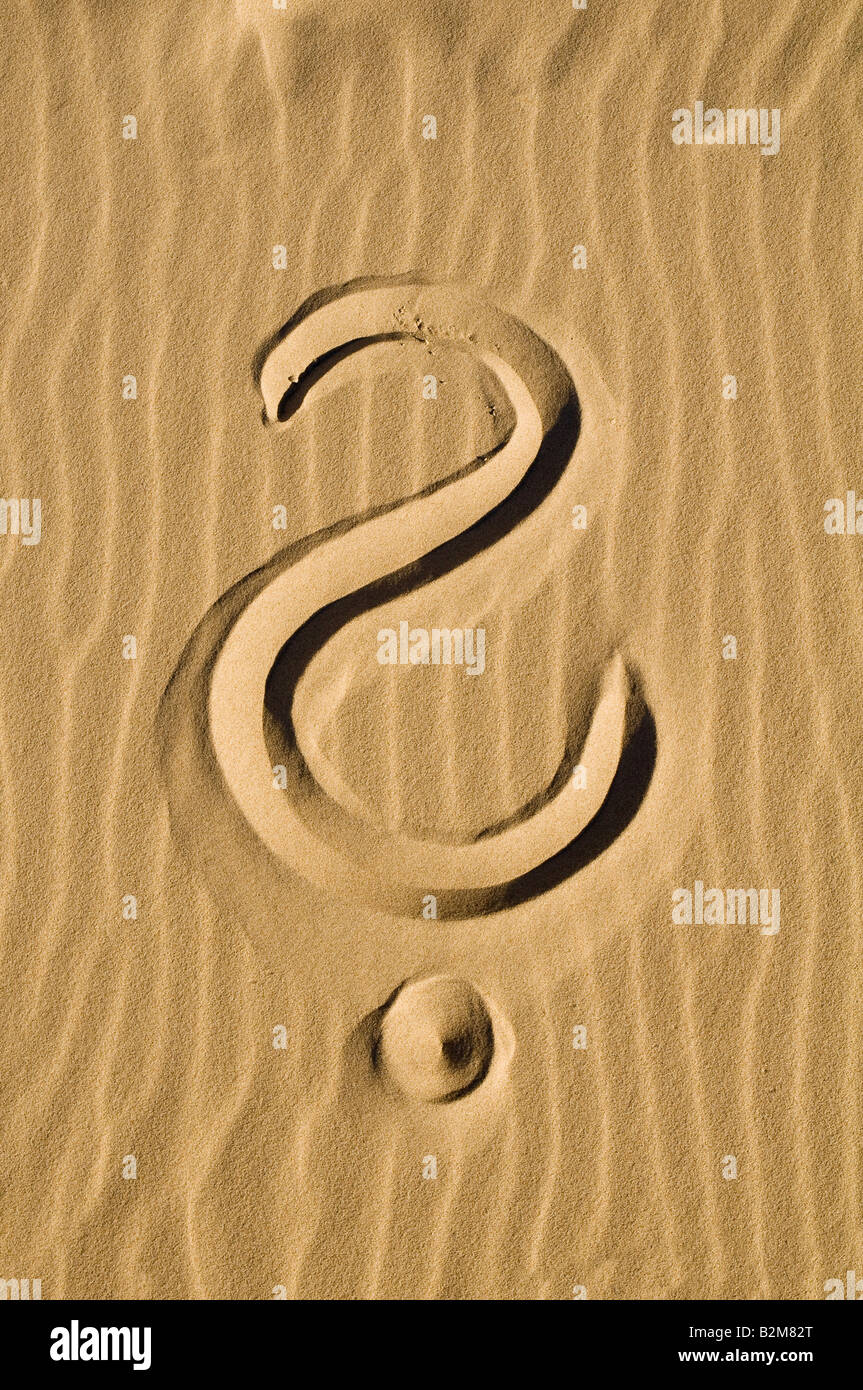 Question mark in sand hi-res stock photography and images - Alamy