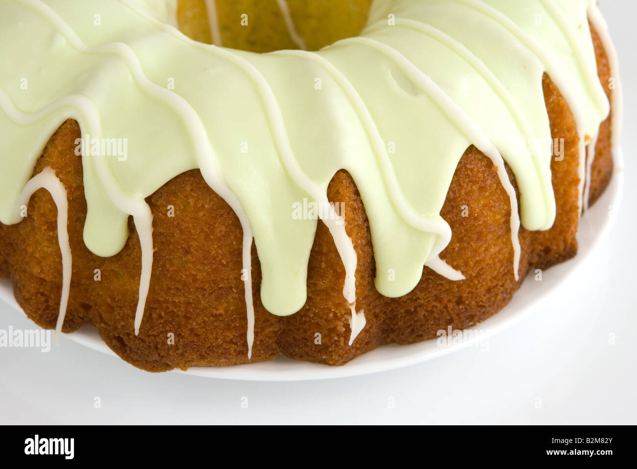 bundt cake side view Stock Photo - Alamy