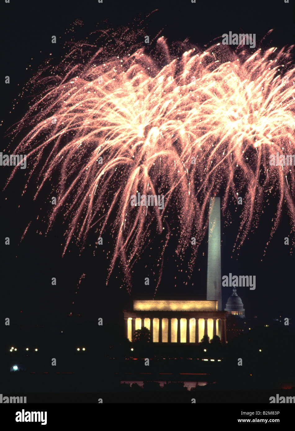 Lincoln Memorial Washington Monument Nations Capitol Building Fireworks ...