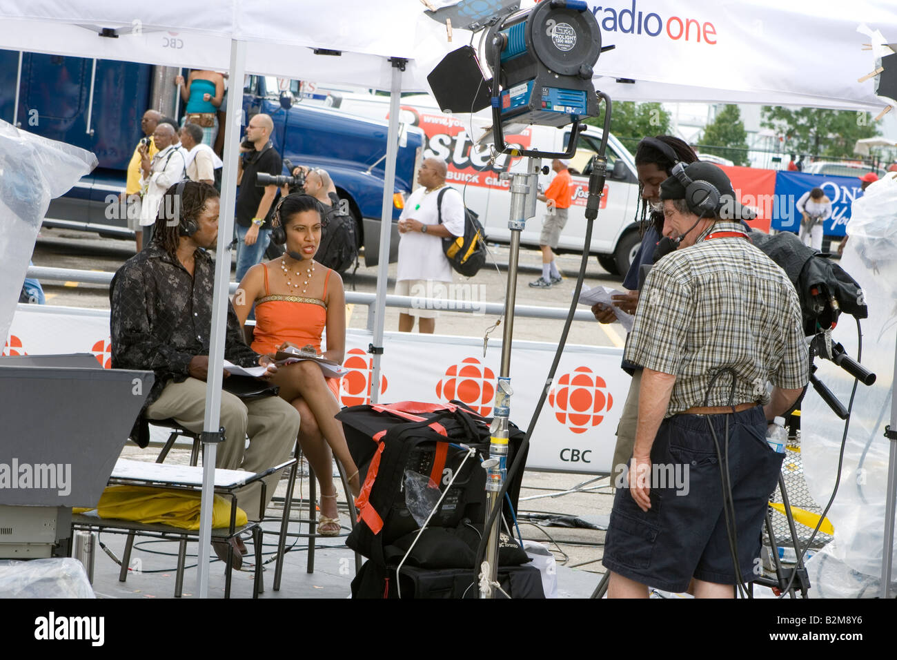 Live parade broadcast hi-res stock photography and images - Alamy