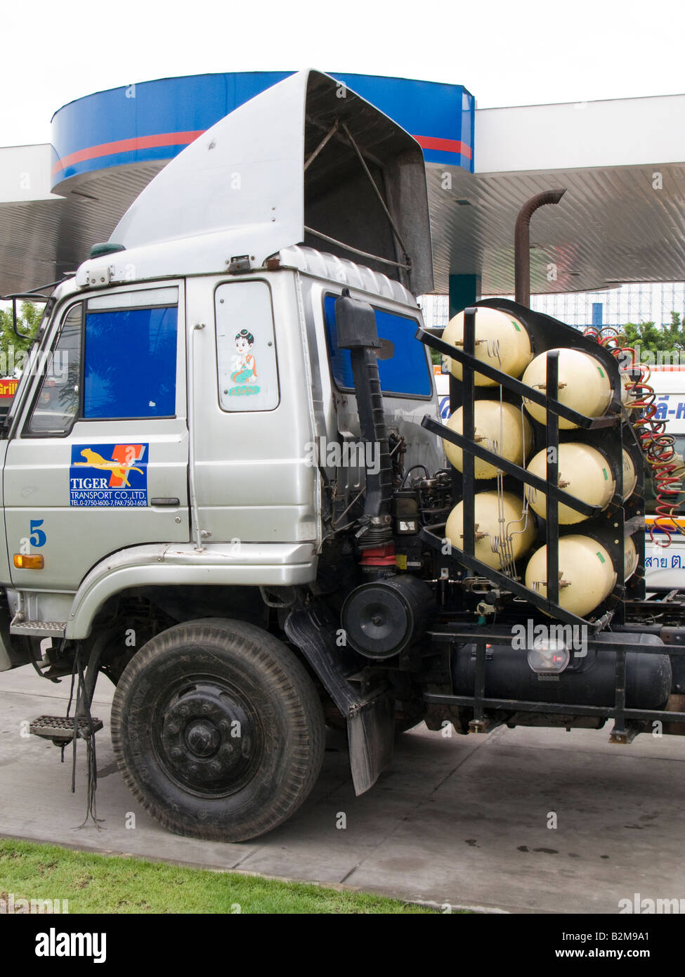 NGV Truck Alternate fuel Stock Photo - Alamy