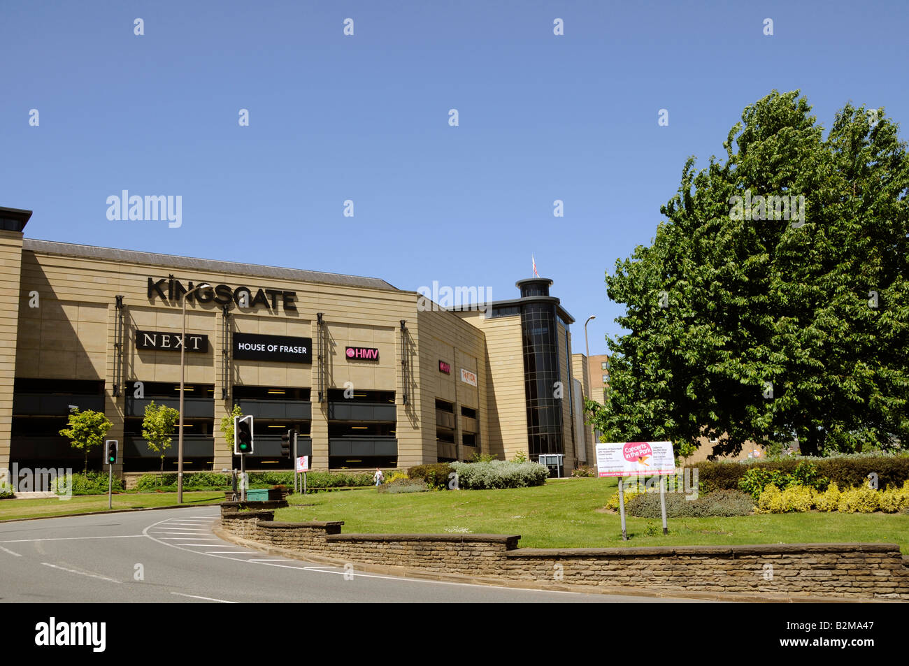 Kingsgate shopping centre hi-res stock photography and images - Alamy