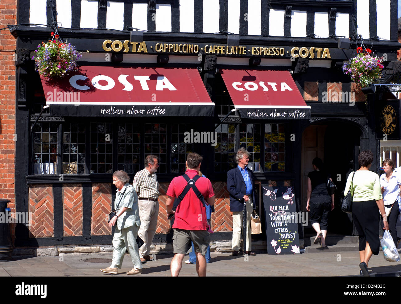 Costa Coffee Uk Stratford High Resolution Stock Photography and Images ...