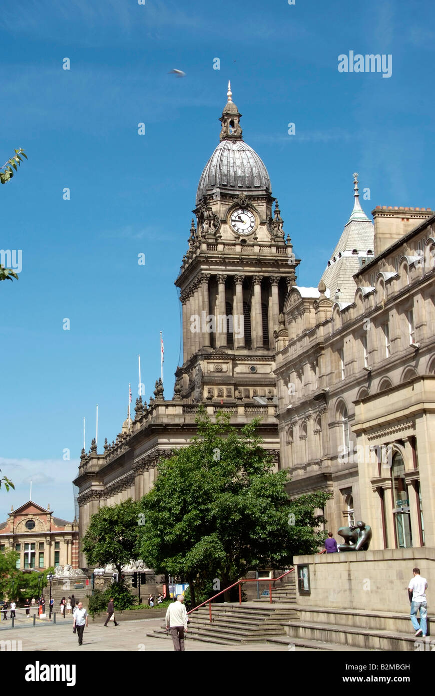 Victoria square leeds hi-res stock photography and images - Alamy