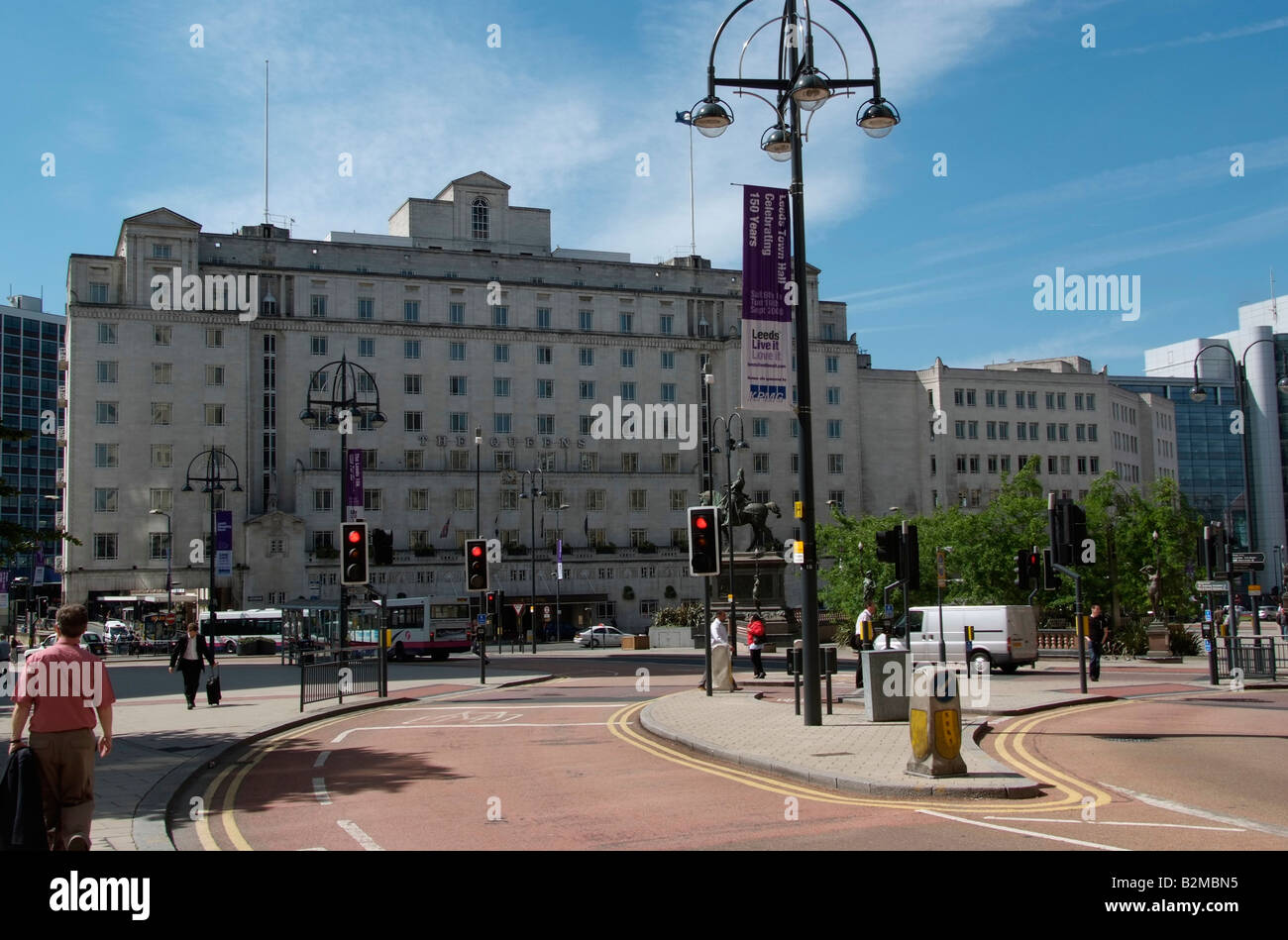 Queens hotel leeds hi-res stock photography and images - Alamy
