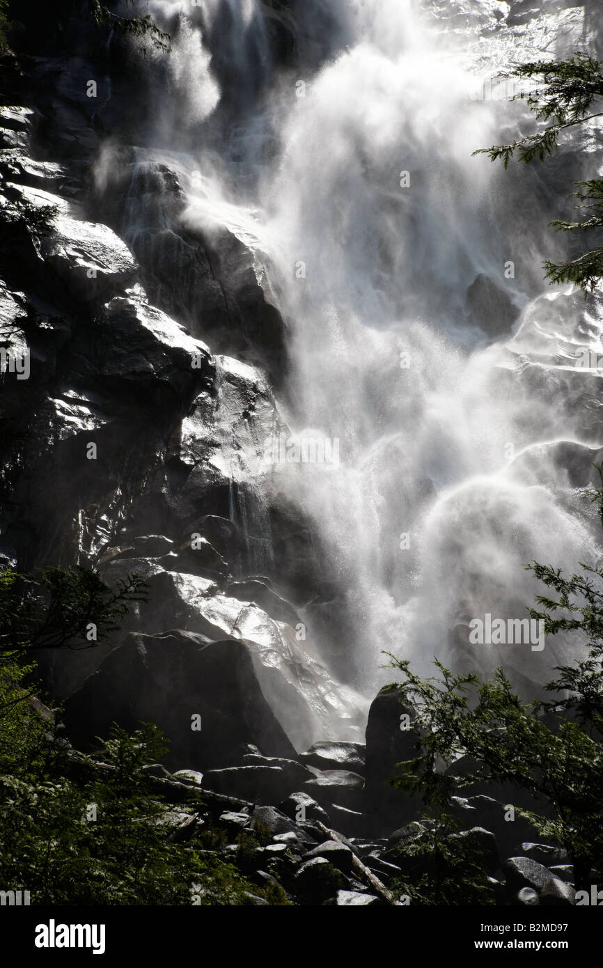Shannon falls squamish british columbia hi-res stock photography and ...