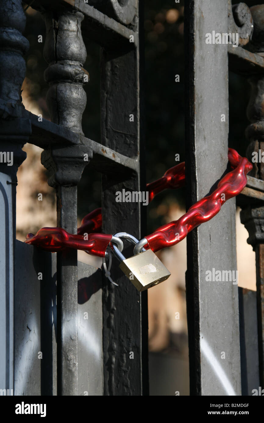 lock and chain on gate by private property Stock Photo - Alamy