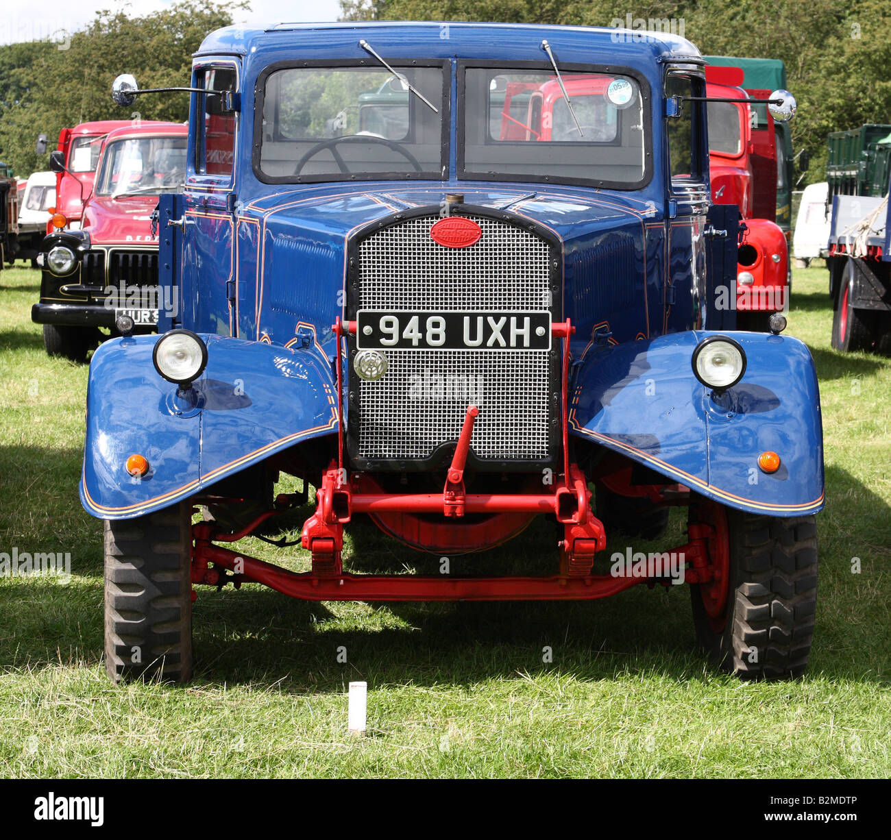 Vintage fordson lorry cromford steam hi-res stock photography and ...