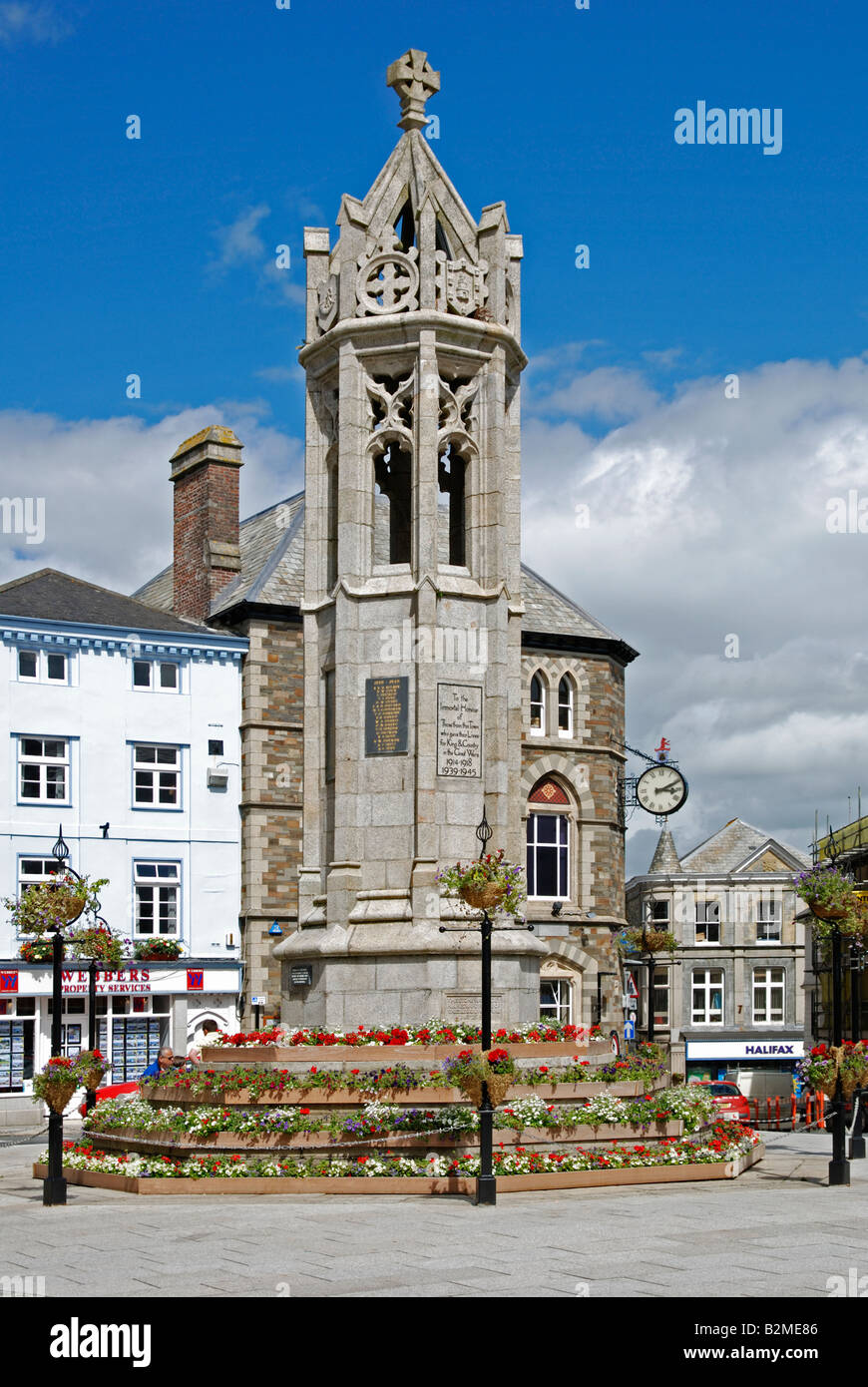 Launceston town square cornwall hi-res stock photography and images - Alamy
