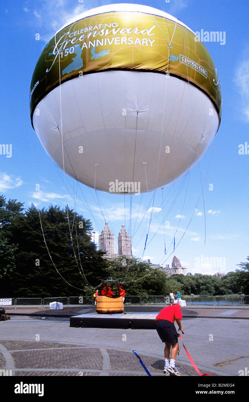 Tethered balloon park hi-res stock photography and images - Alamy