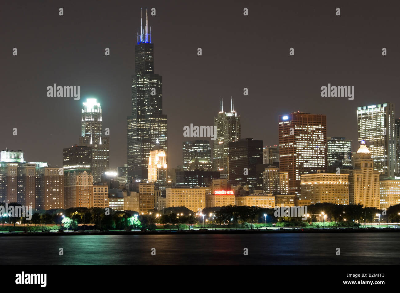 Chicago at Night Stock Photo - Alamy