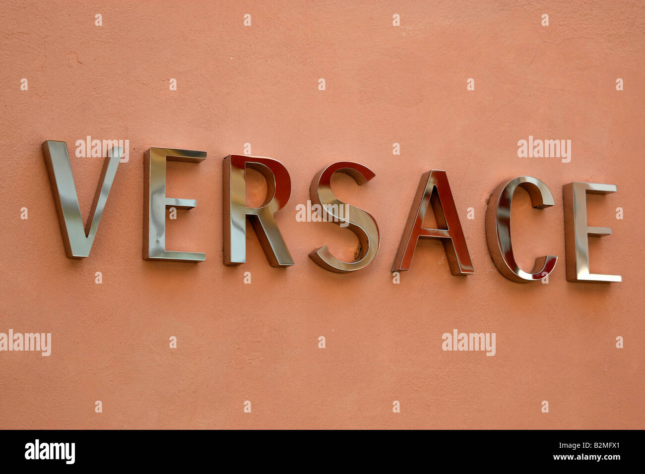 versace shop sign forte dei marmi versilia lucca northern tuscany coast ...